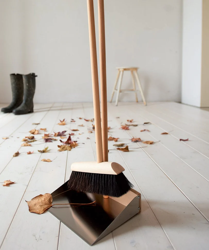 Redecker :: Dust Pan & Brush set - 90cm – Our Corner Store